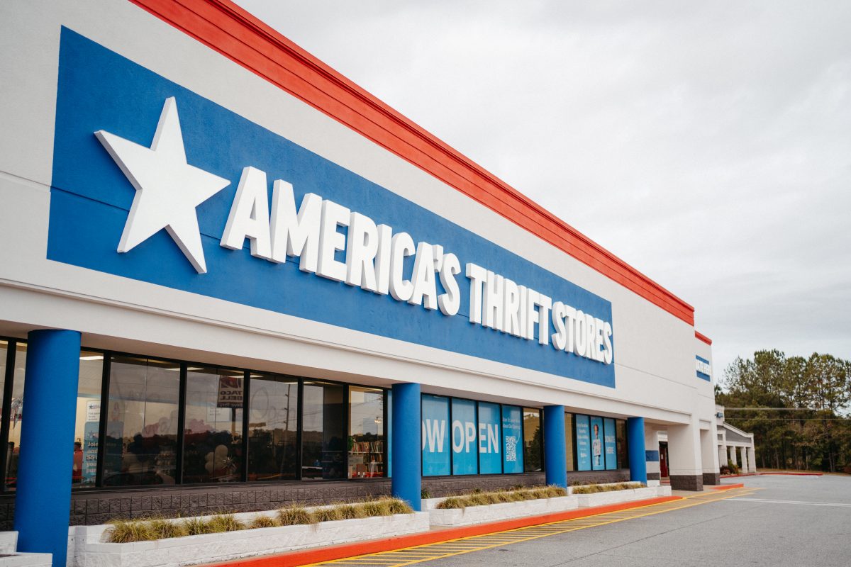 Knoxville | Americas Thrift Stores