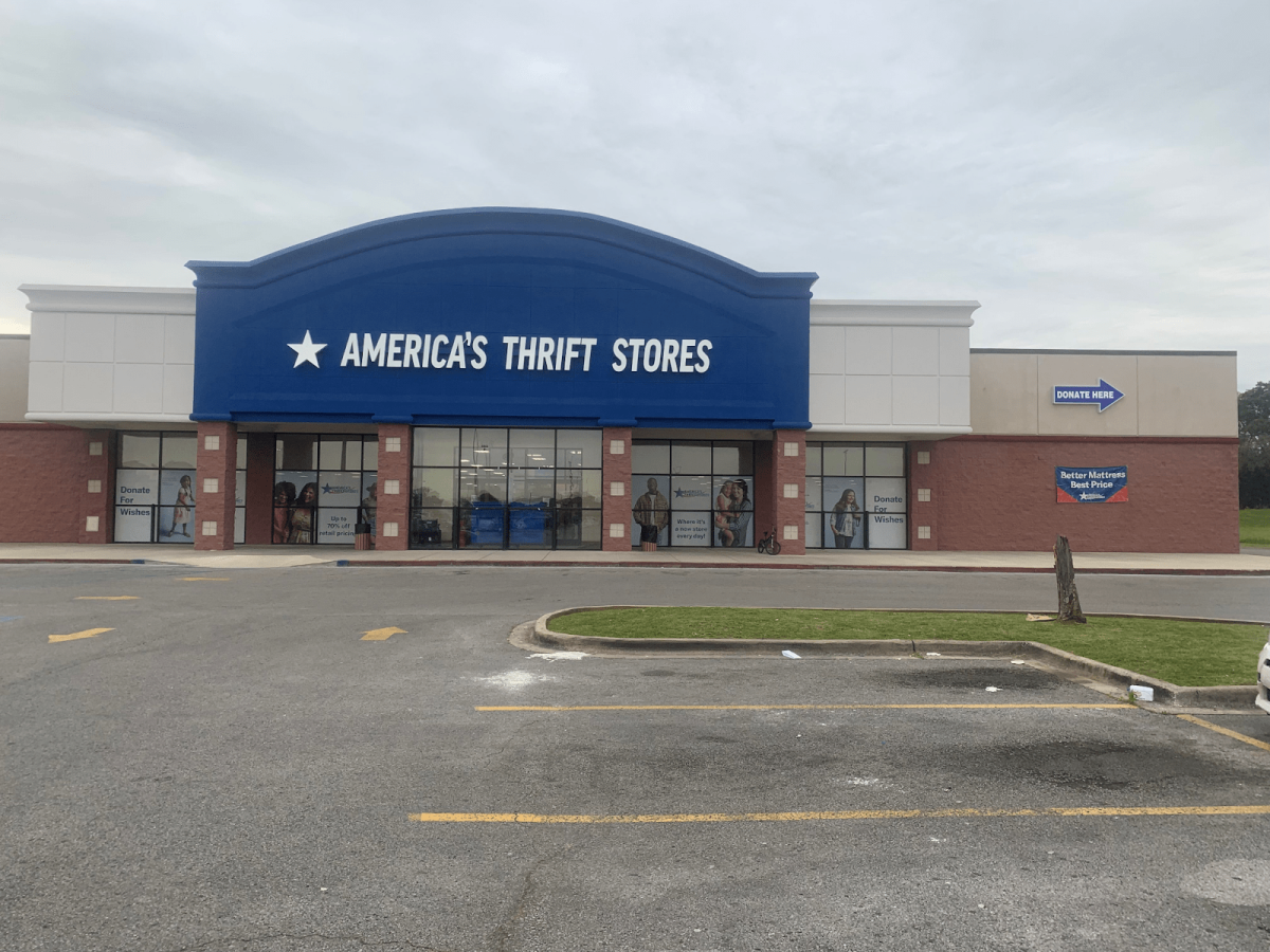 Decatur Thrift Store: Shop & Support Local